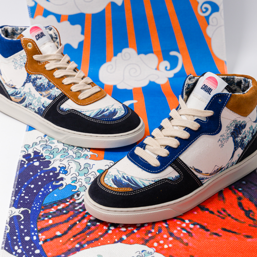 Les CAVAL x La Grande Vague de Kanagawa, sneakers asymétriques, éco ...